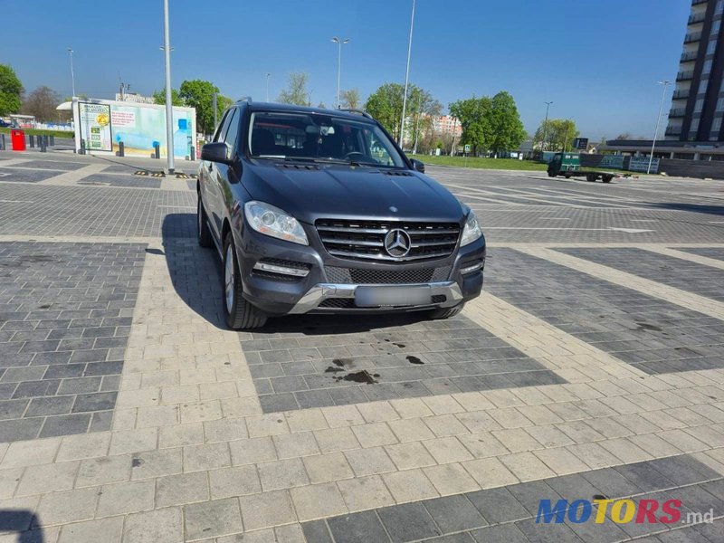 2011' Mercedes-Benz M-Class for sale. Chişinău, Moldova